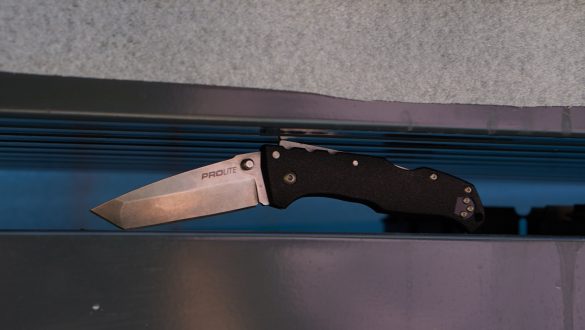 Tanto Blade Shape - SomeKnifeReviews